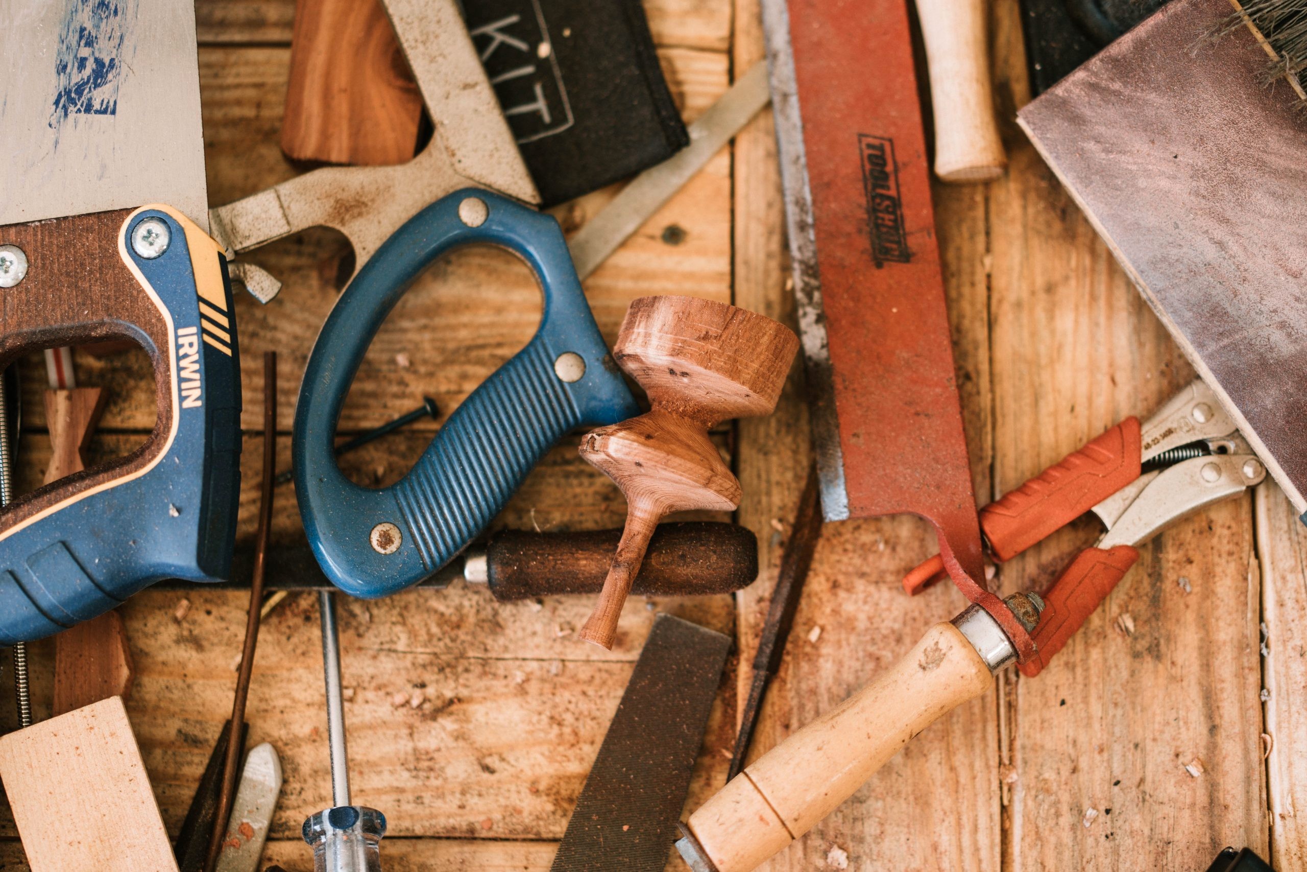 What Are The Pros And Cons Of Being A Carpenter? - Year Tearm