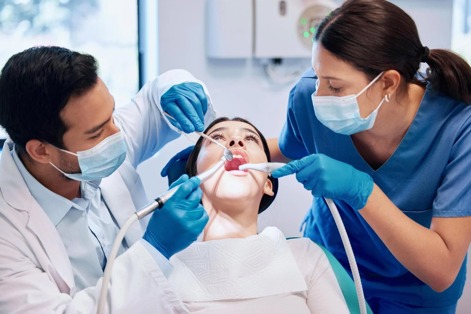 How to Perform Tooth Hemisection? - Year Tearm
