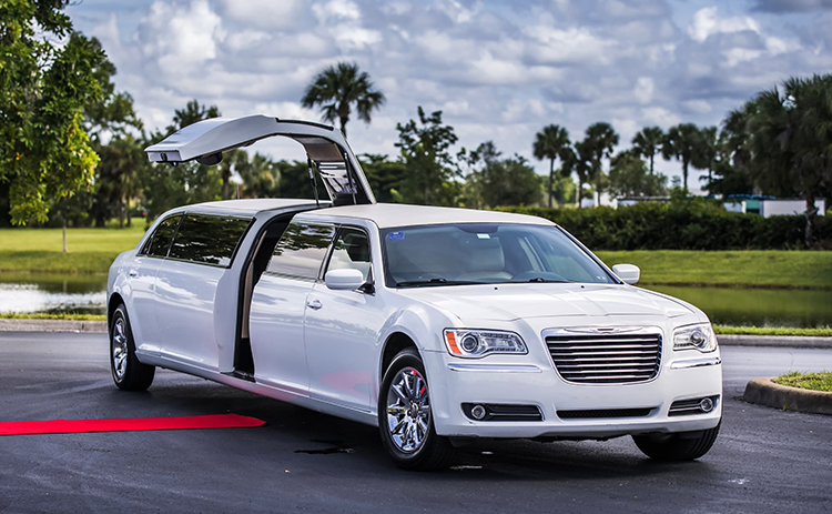 Reasons Why a Limo Makes Any Night More Special - Year Tearm
